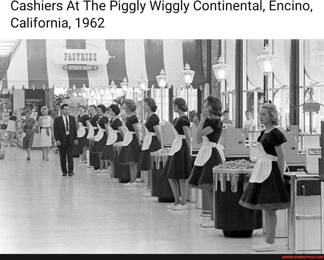 Cashiers At The Piggly Wiggly Continental, Encino, California, 1962 ...