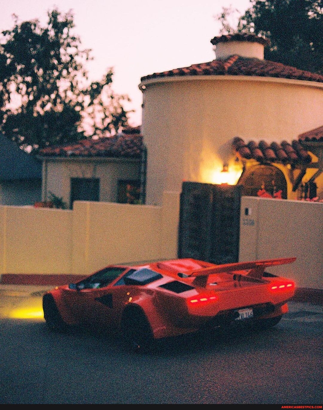 Lamborghini Countach in its glory ! Is this the perfect Countach? PC ...